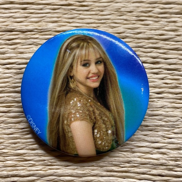 Jewelry | 215 Disney Miley Cyrus Hannah Montana Pin | Poshmark